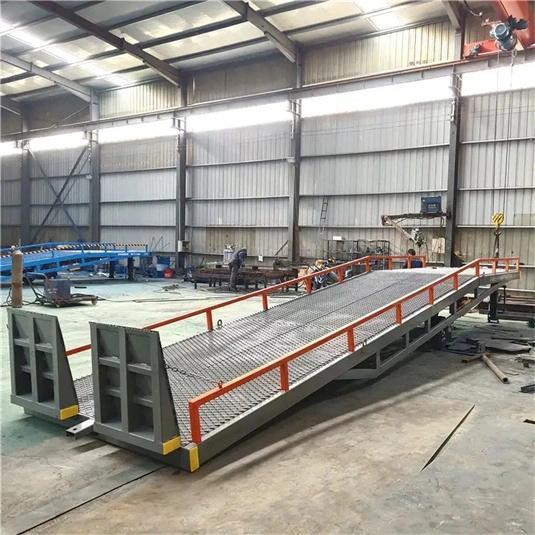 Mobile Loading Ramp(id:11907933). Buy China industrial dock ramps - EC21
